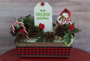 Christmas Baking Kitchen Centerpiece With Vintage Kitchenware - Knick ...